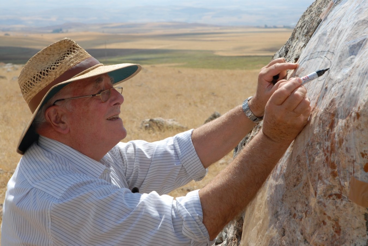 Cornucopia Magazine How to say “no” in Hieroglyphic Luwian and other ...