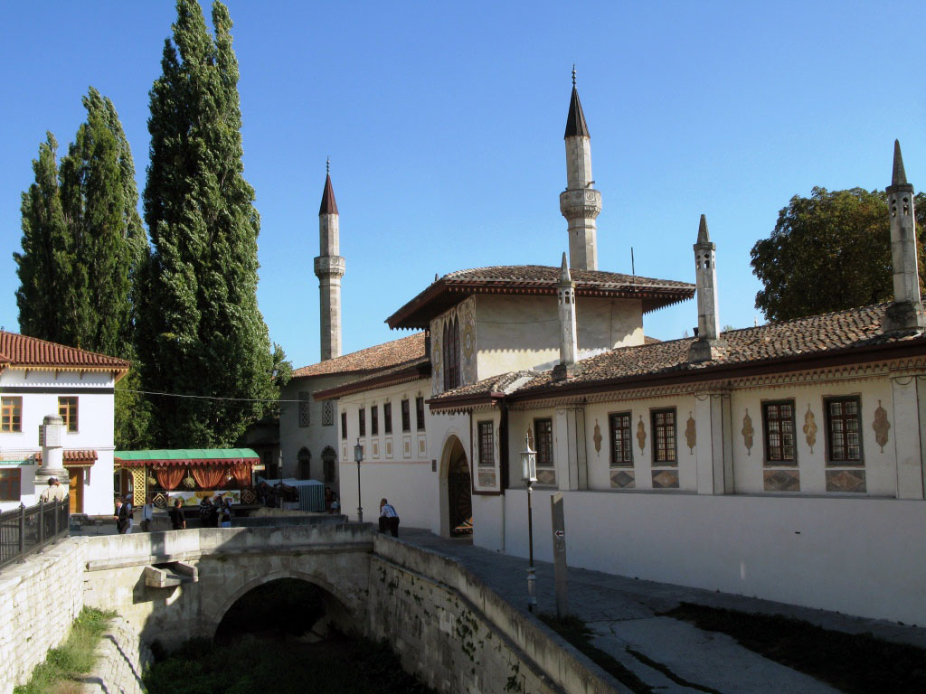 Cornucopia Magazine : A Connoisseur's Guide to Bahçesaray